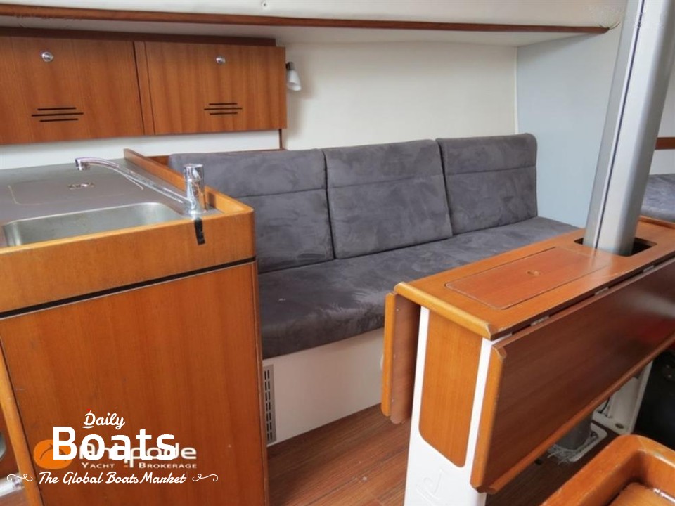 2011 J Boats J97 for sale. View price, photos and Buy 2011 J Boats J97 ...