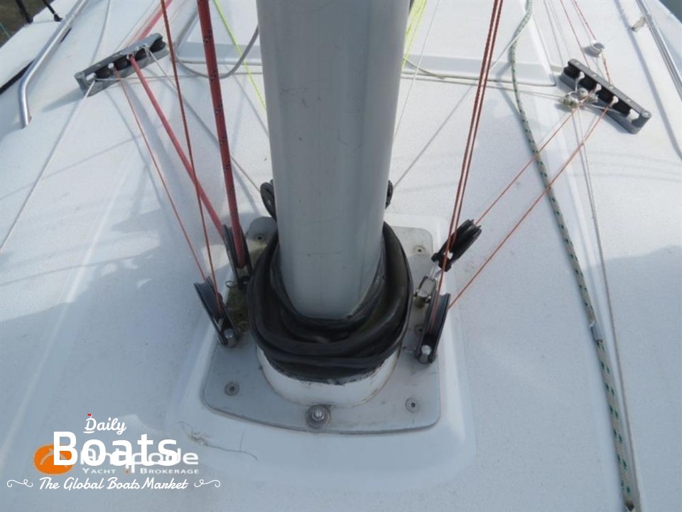 2011 J Boats J97 for sale. View price, photos and Buy 2011 J Boats J97 ...