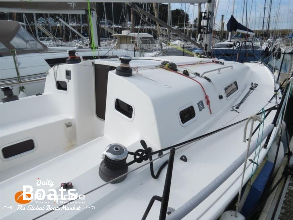 2011 J Boats J97 for sale. View price, photos and Buy 2011 J Boats J97 ...