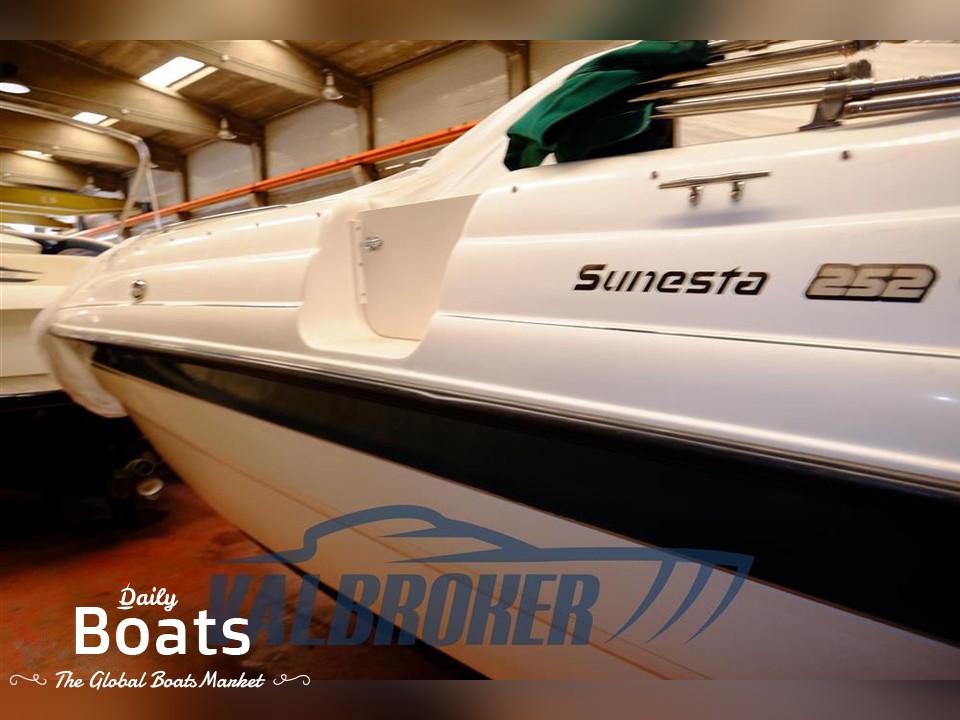 1998 Chaparral Boats 252 Sunesta for sale. View price, photos and Buy ...