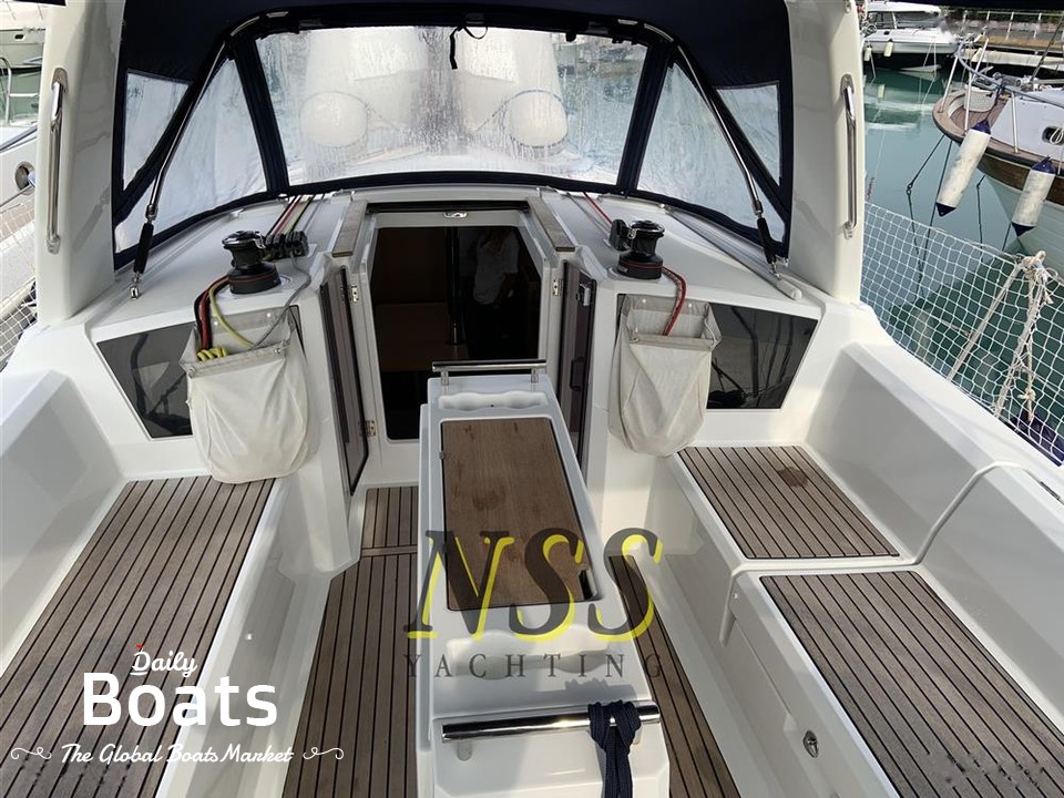 2018 Bénéteau Boats Oceanis 351 for sale. View price, photos and Buy ...