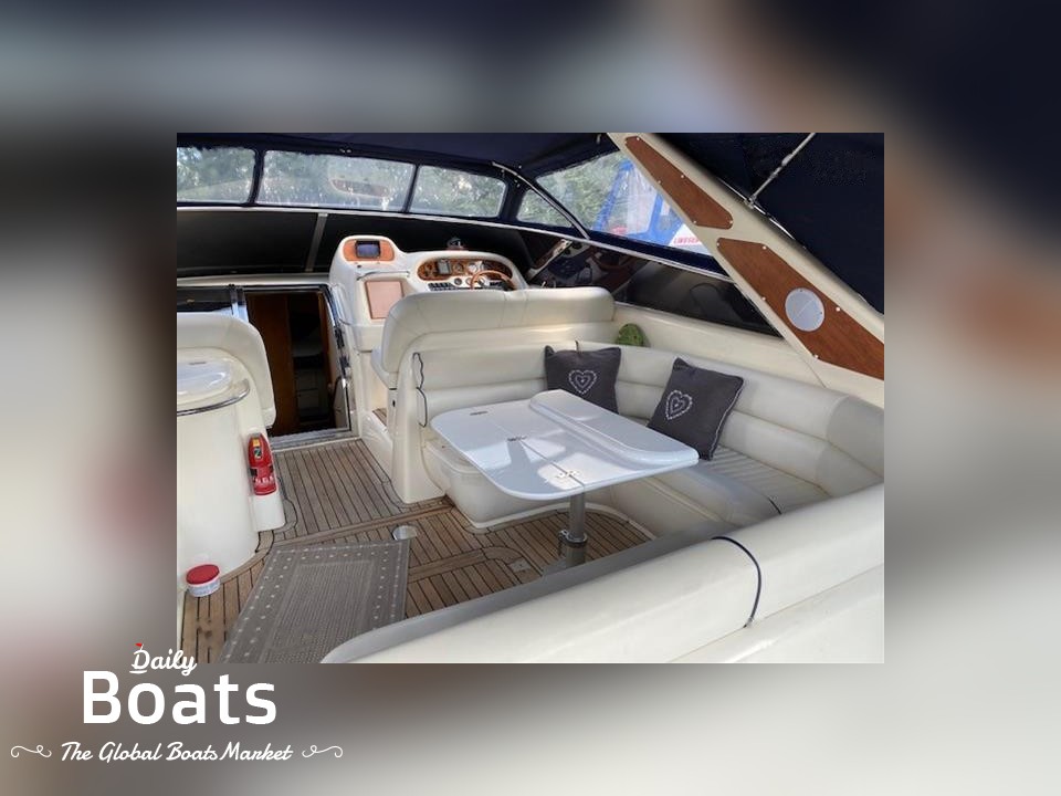 1995 Sunseeker Mustique 42 for sale. View price, photos and Buy 1995 ...