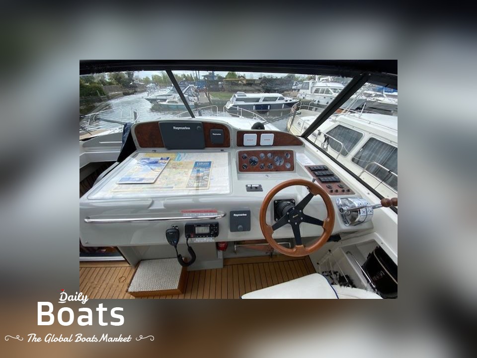 1999 Broom Ocean 38 for sale. View price, photos and Buy 1999 Broom ...