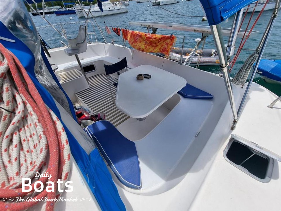 1994 Fountaine Pajot Athena 38 for sale. View price, photos and Buy ...