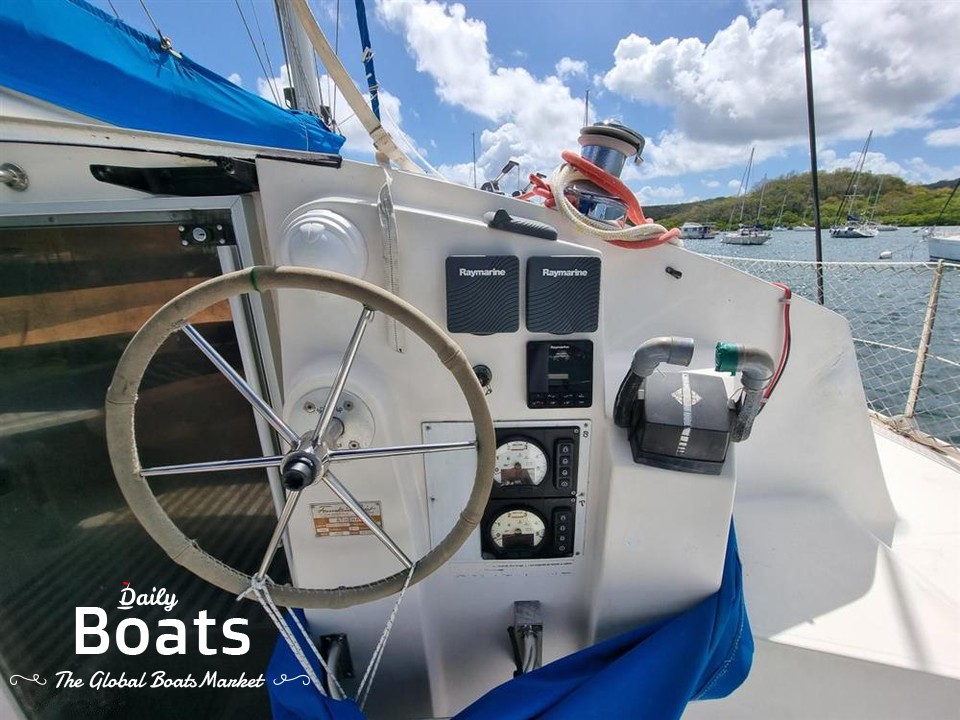 1994 Fountaine Pajot Athena 38 for sale. View price, photos and Buy ...