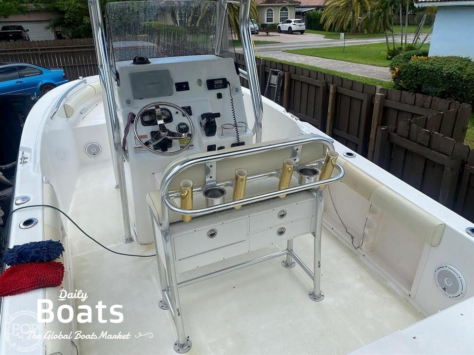 2007 Century Boats 2301 Center Console for sale. View price, photos and ...