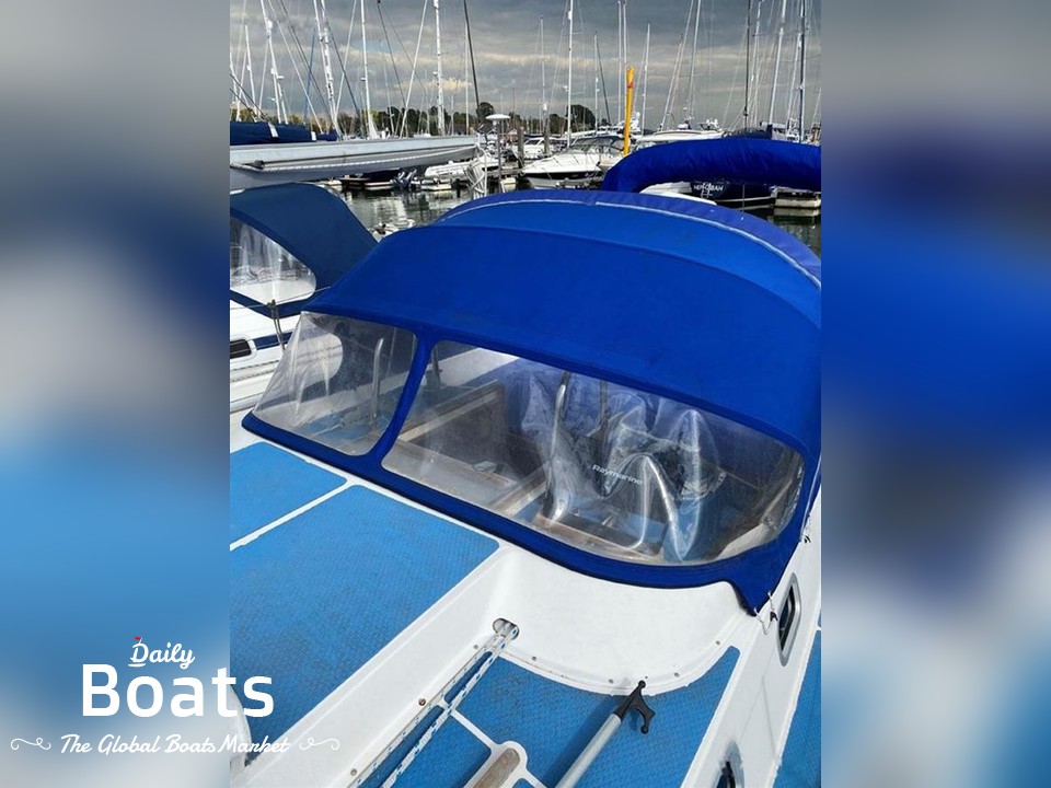 1980 Westerly Discus 33 for sale. View price, photos and Buy 1980 ...