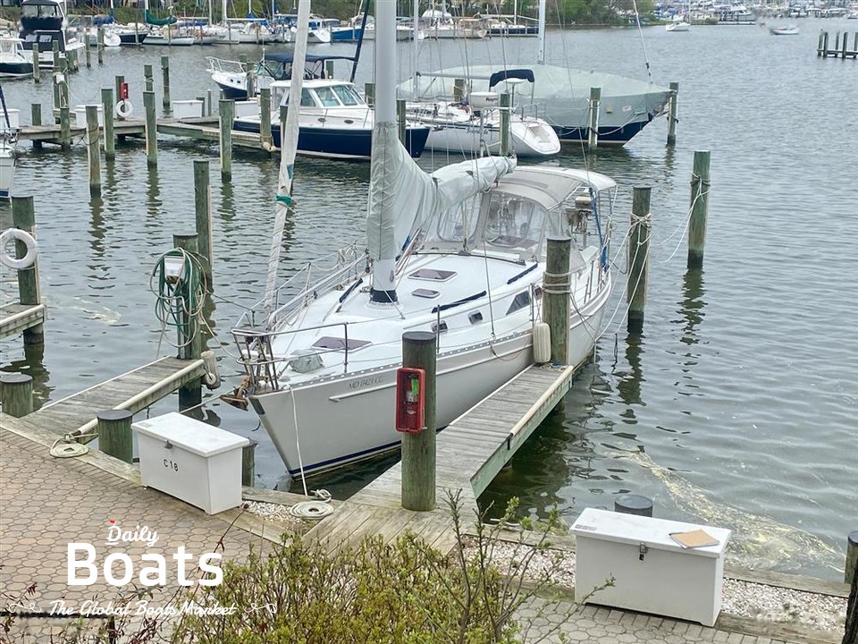 1993 Freedom 38 for sale. View price, photos and Buy 1993 Freedom 38 ...