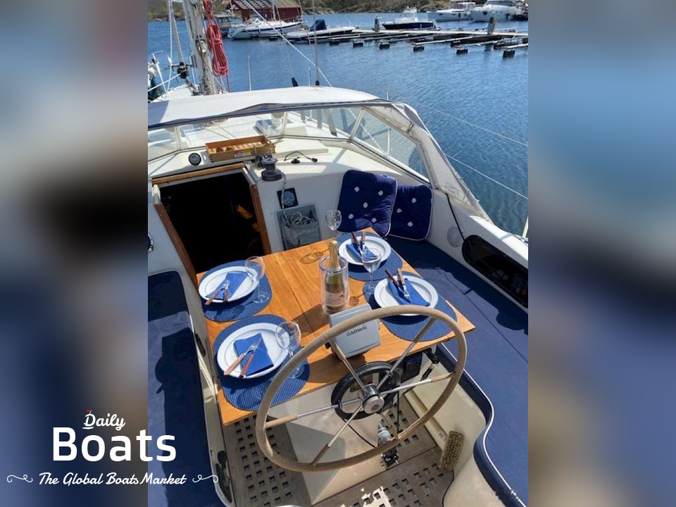 1980 Maxi Yachts 108 for sale. View price, photos and Buy 1980 Maxi ...