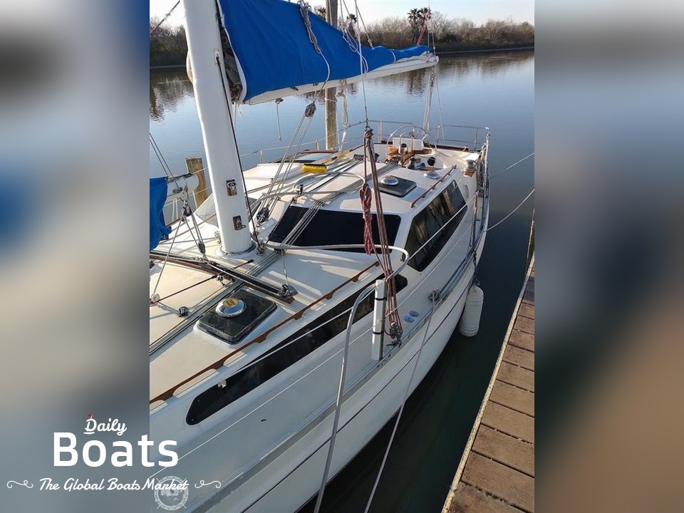 1982 Freedom 39 for sale. View price, photos and Buy 1982 Freedom 39 ...