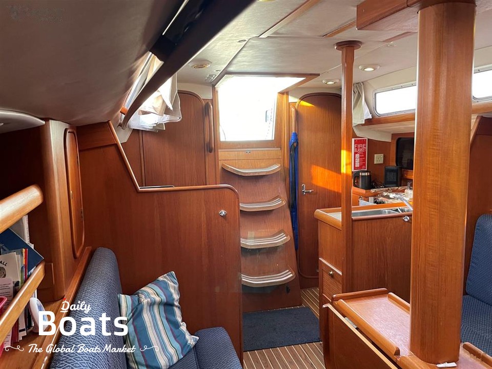 2000 Westerly Ocean 33 for sale. View price, photos and Buy 2000 ...