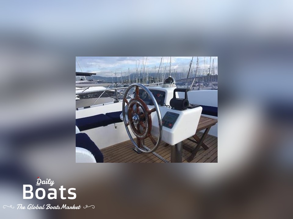 2001 Hardy Motor Boats 42 Commodore for sale. View price, photos and ...