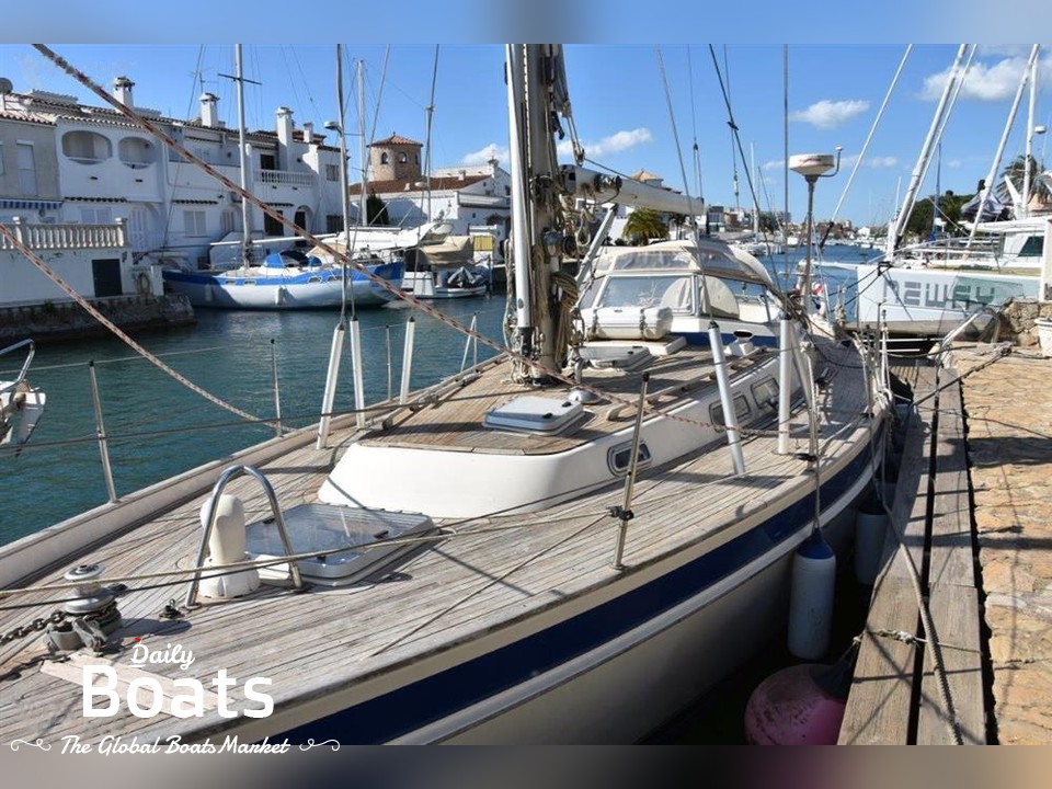 1992 Hallberg Rassy 42F for sale. View price, photos and Buy 1992 ...