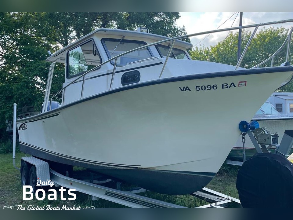 May-Craft 2550 pilothouse cabin for sale - Daily Boats