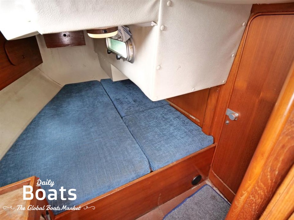 1989 Westerly Falcon 35 for sale. View price, photos and Buy 1989 ...
