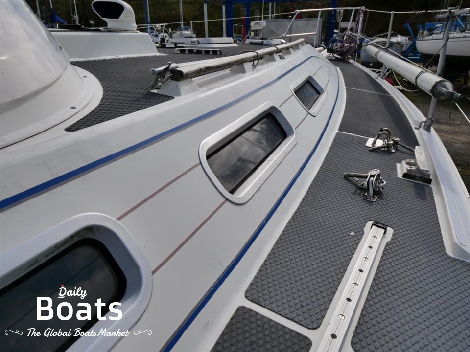 1989 Westerly Falcon 35 for sale. View price, photos and Buy 1989 ...
