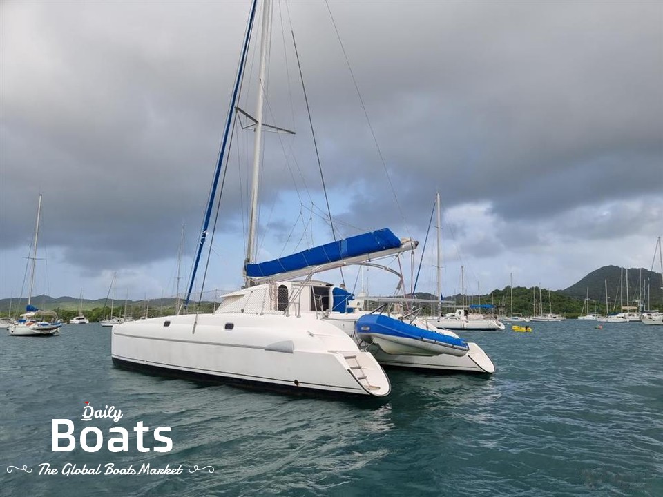 1994 Fountaine Pajot Athena 38 for sale. View price, photos and Buy ...