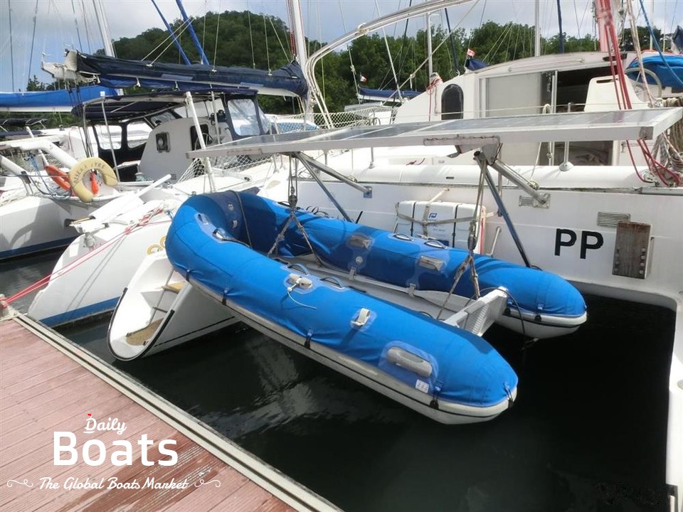 1994 Fountaine Pajot Athena 38 for sale. View price, photos and Buy ...