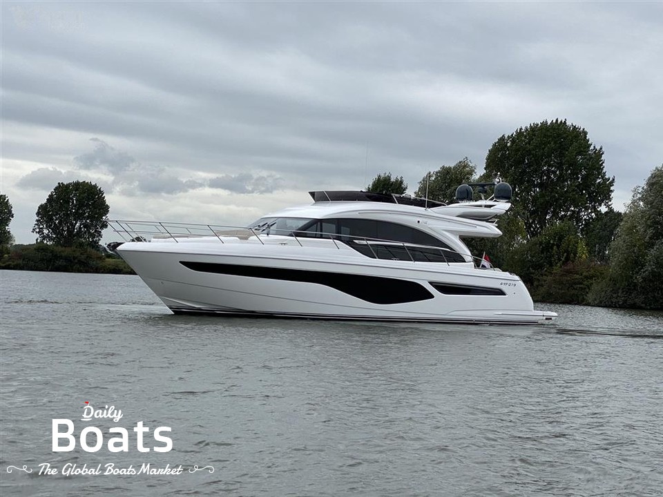 2021 Princess F62 for sale. View price, photos and Buy 2021 Princess ...