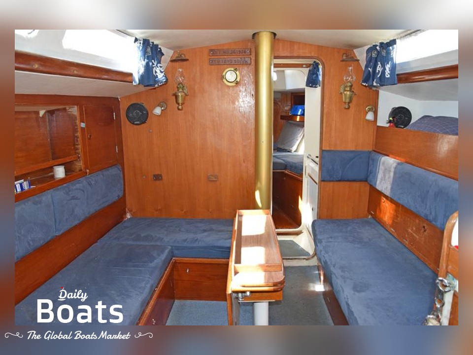 1974 Camper & Nicholsons 35 for sale. View price, photos and Buy 1974 ...
