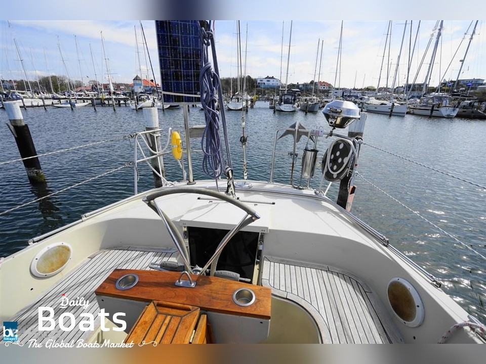 1980 Maxi Yachts 108 for sale. View price, photos and Buy 1980 Maxi ...