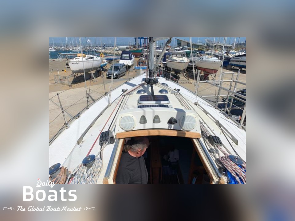 1984 Albin Yachts Nova 33 for sale. View price, photos and Buy 1984 ...