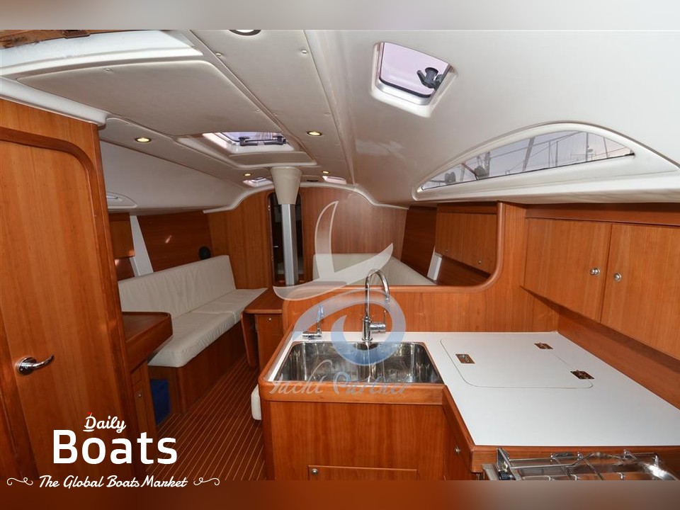 2012 Comar Comet 38 for sale. View price, photos and Buy 2012 Comar ...