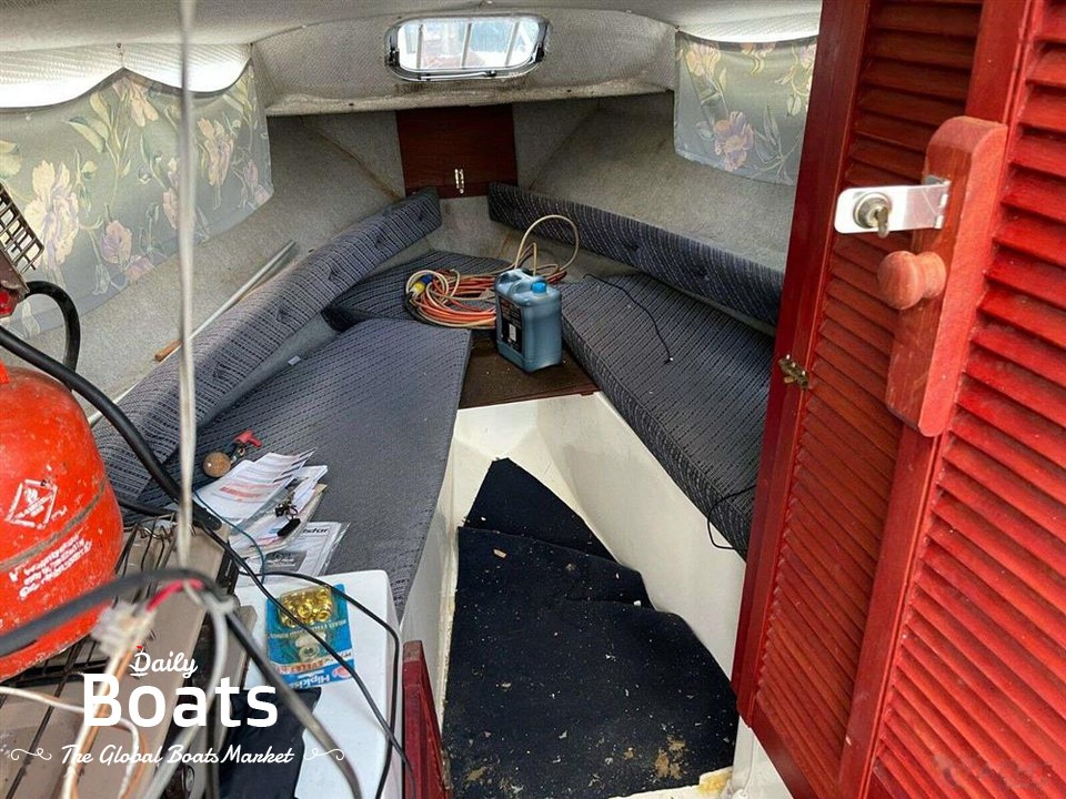 1990 Sabre Yachts 21 for sale. View price, photos and Buy 1990 Sabre ...