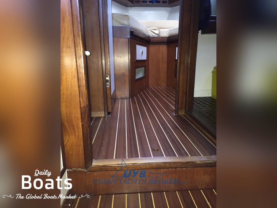1978 Classis Lady Laura 35 for sale. View price, photos and Buy 1978 ...