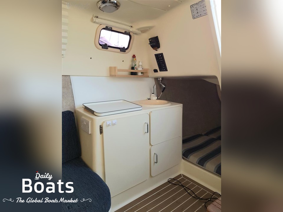 2008 Hunter Legend 25 for sale. View price, photos and Buy 2008 Hunter ...