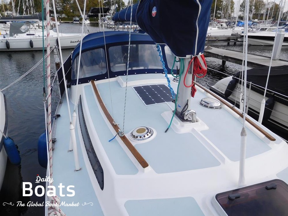 1977 Moody 30 for sale. View price, photos and Buy 1977 Moody 30 #223118