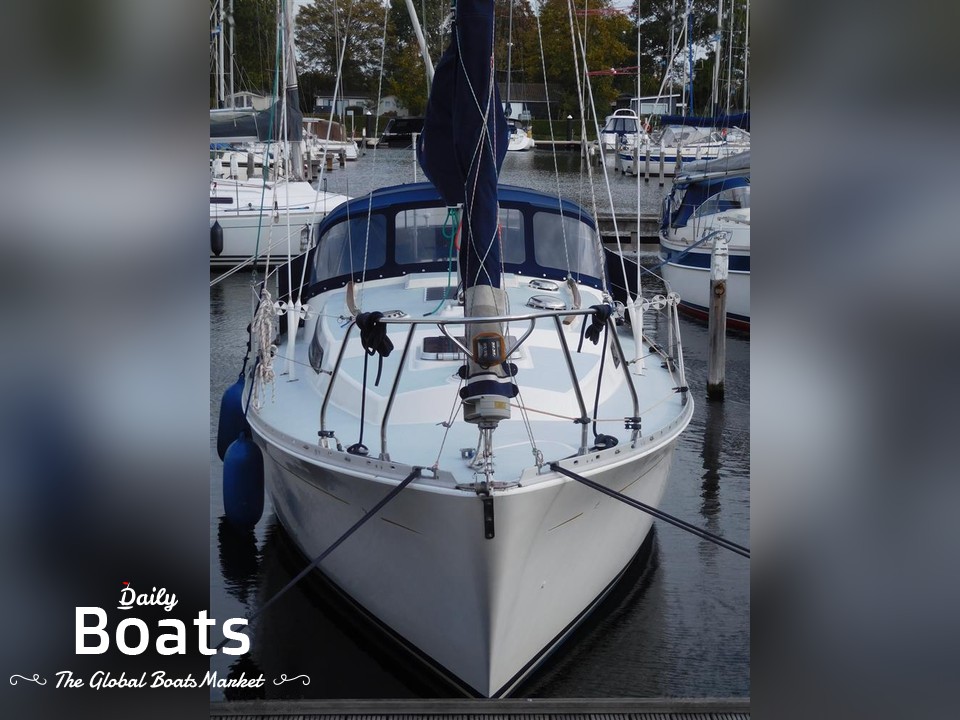 1977 Moody 30 for sale. View price, photos and Buy 1977 Moody 30 #223118