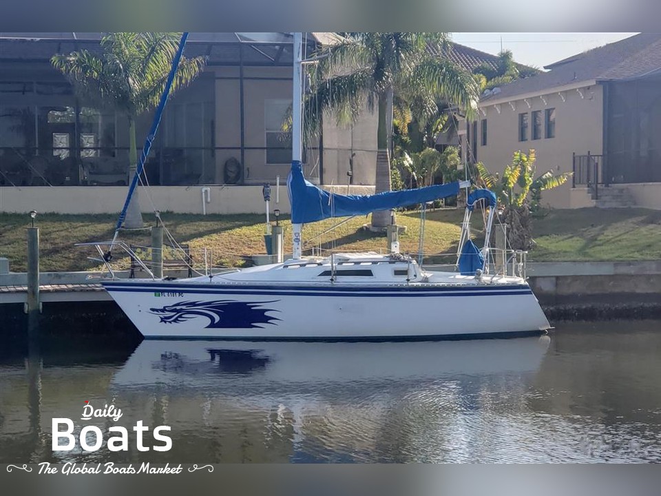1985 Hunter Legend 28.5 for sale. View price, photos and Buy 1985 ...