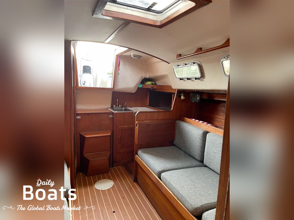 1987 J Boats J28 for sale. View price, photos and Buy 1987 J Boats J28 ...