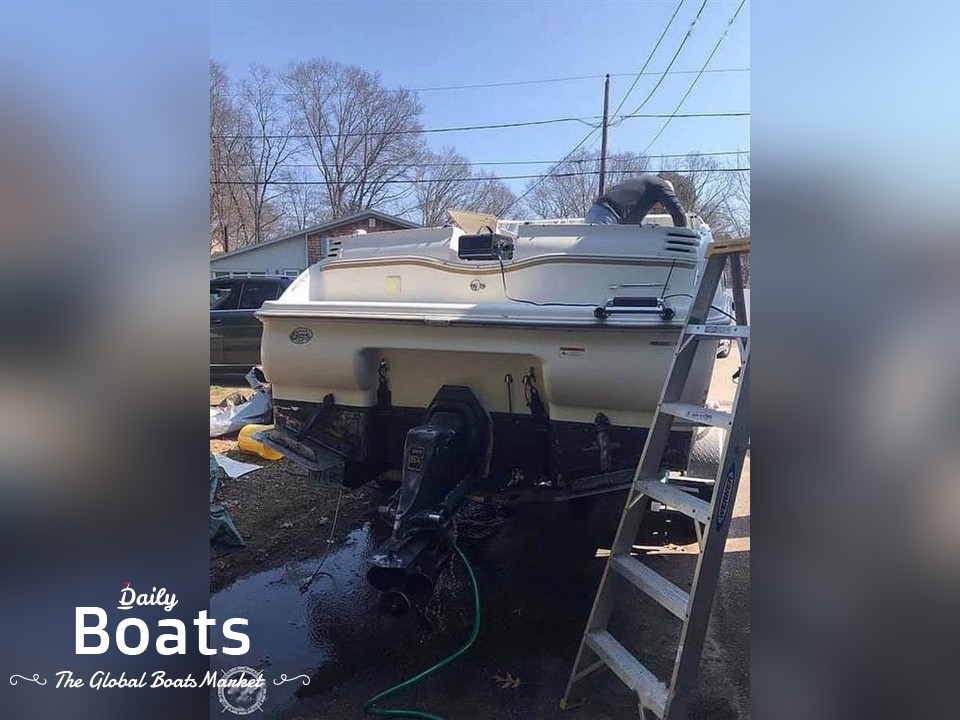 2005 Larson Boats 220 Cabrio for sale. View price, photos and Buy 2005 ...