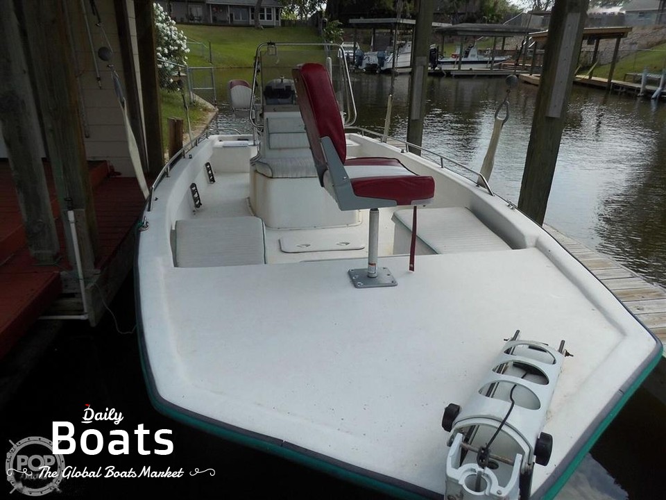 2005 Key Largo 210 for sale. View price, photos and Buy 2005 Key Largo ...