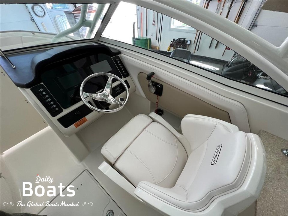 2018 Robalo 247 Dc for sale. View price, photos and Buy 2018 Robalo 247 ...