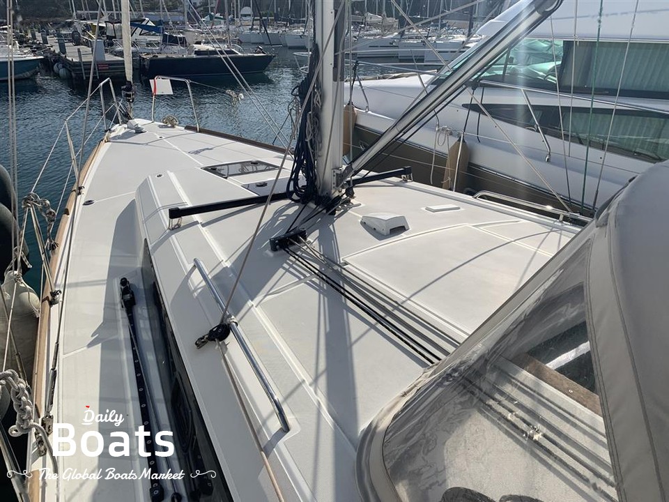2019 Bénéteau Boats Oceanis 381 for sale. View price, photos and Buy ...