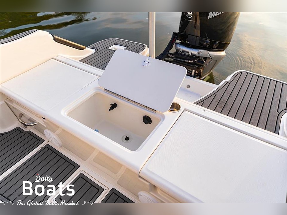 2021 Bayliner Boats 22 Cc for sale. View price, photos and Buy 2021 ...