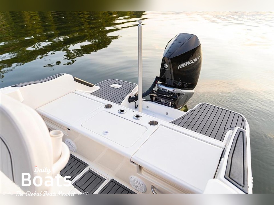 2021 Bayliner Boats 22 Cc for sale. View price, photos and Buy 2021 ...