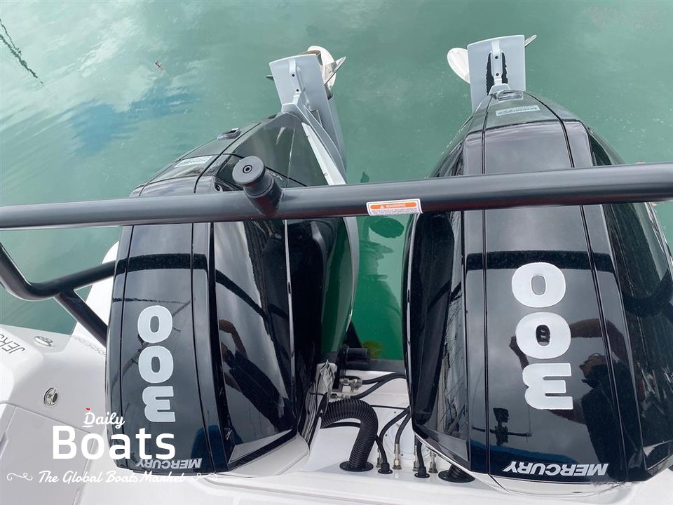 2020 Axopar Boats 37 Xc Cross Cabin for sale. View price, photos and ...