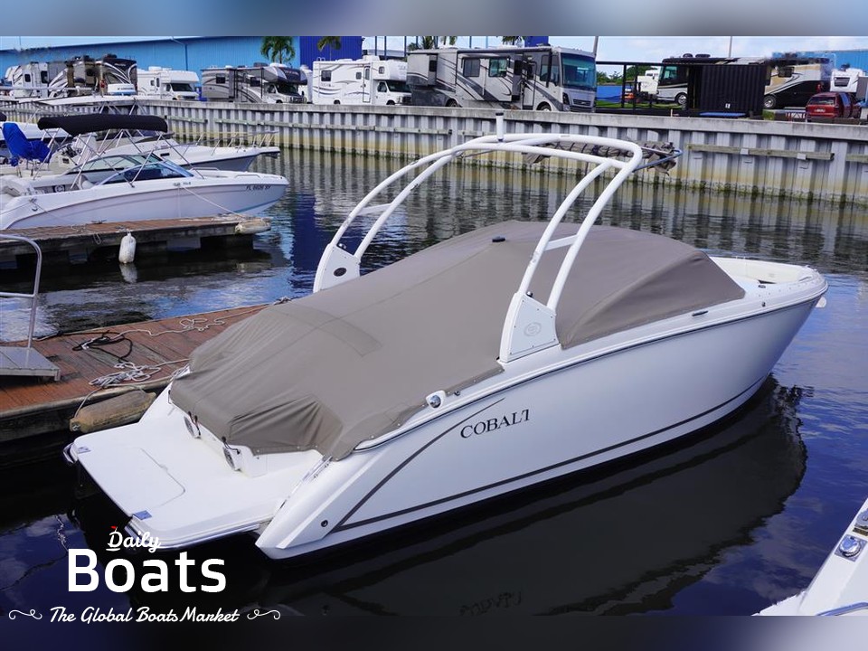 2015 Cobalt Boats R5 for sale. View price, photos and Buy 2015 Cobalt ...