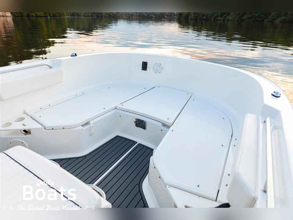 2022 Bayliner Boats 22 Cc for sale. View price, photos and Buy 2022 ...