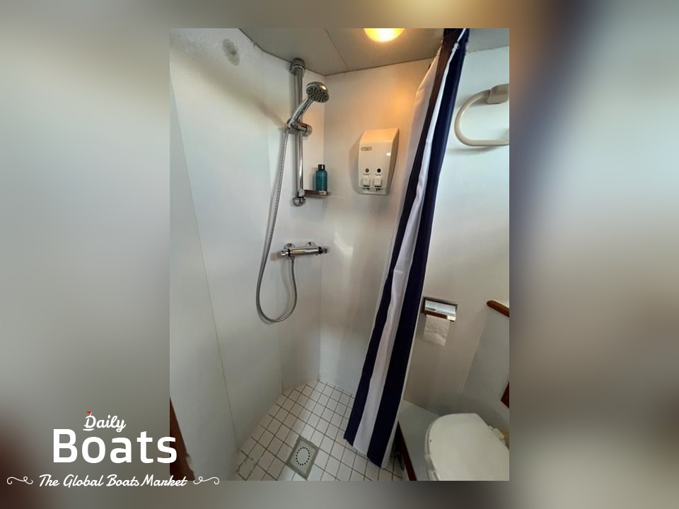 1984 Condor 40 for sale. View price, photos and Buy 1984 Condor 40 #224565