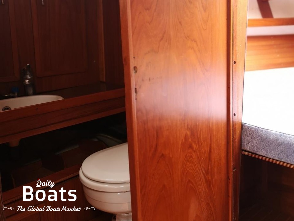 1974 Crown Yachts Oe 36 for sale. View price, photos and Buy 1974 Crown ...