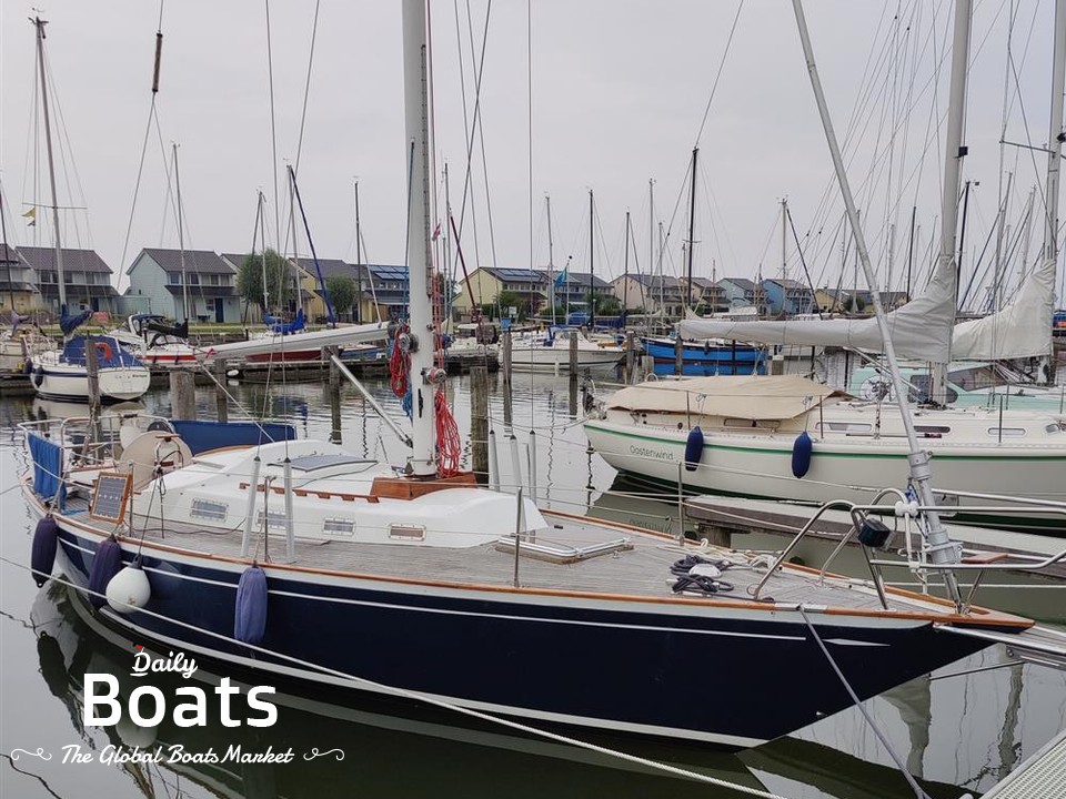 1974 Crown Yachts Oe 36 te koop. Bekijk prijs, foto's en 1974 Crown Yachts Oe 36 kopen #224689