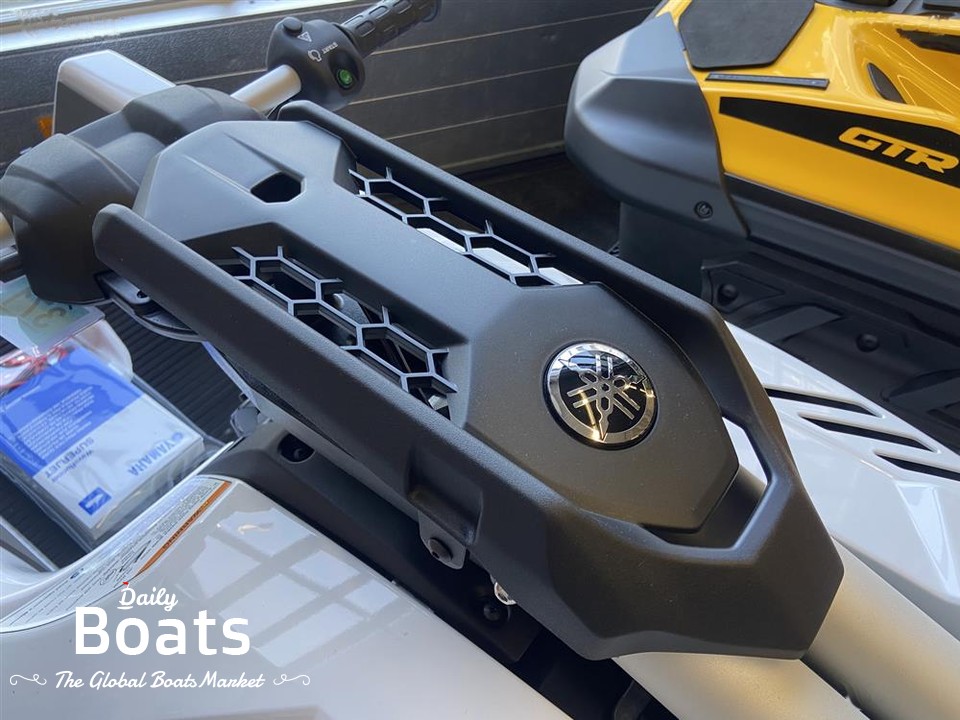 2022 Yamaha Superjet for sale. View price, photos and Buy 2022 Yamaha ...