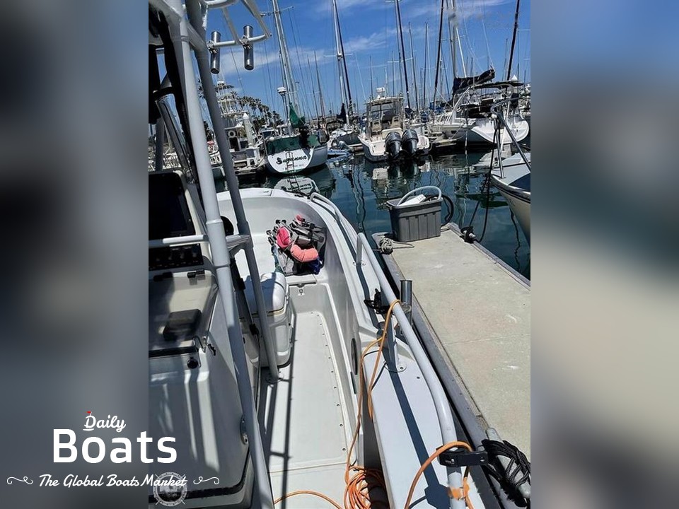 2005 Boston Whaler Boats 25 Guardian for sale. View price, photos and ...