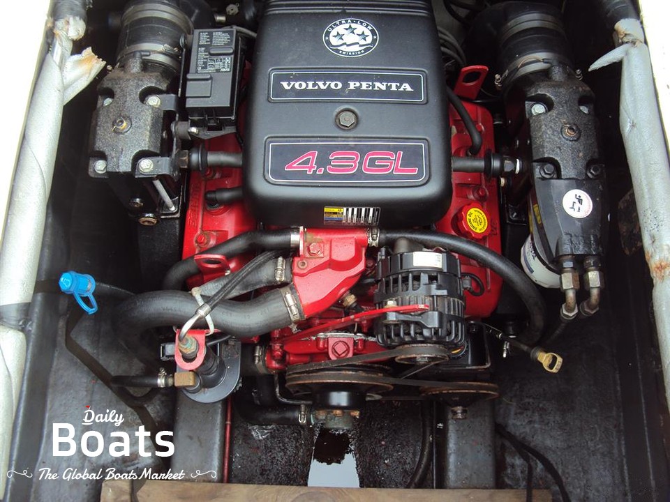 1986 Fairline 21 Weekender for sale. View price, photos and Buy 1986 ...