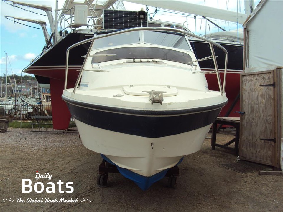 1986 Fairline 21 Weekender for sale. View price, photos and Buy 1986 ...